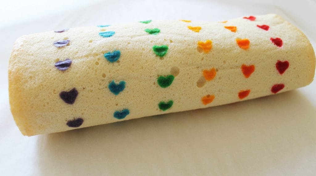 Recipe: Rainbow Hearts Roll Cake - AVO Magazine - One click closer to Japan