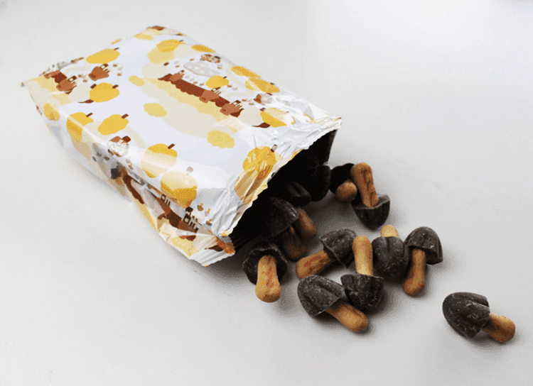 Product Review: Meiji – Kinoko no Yama, Takenoko no Sato, Apollo ...