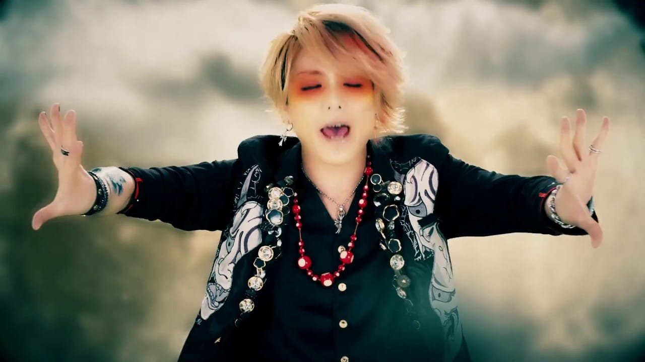 MV Review: D=OUT - 卍 (Manji) - AVO Magazine – One click closer to Japan